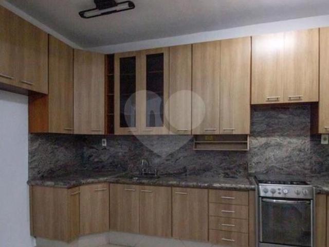 Casa em Cidade Luiza, Jundiaí/SP de 220m² 3 quartos à venda por R$ 910.000,00