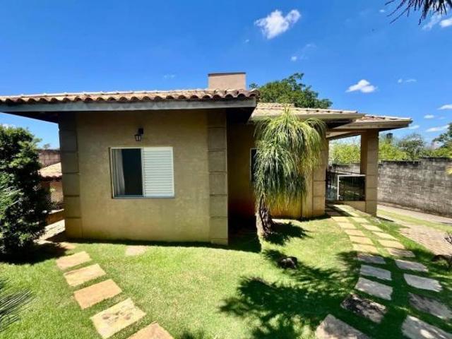 Casa em Cidade Satélite, Atibaia/SP de 220m² 4 quartos à venda por R$ 1.350.000,00 ou para locação R