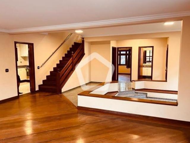 Casa em City América