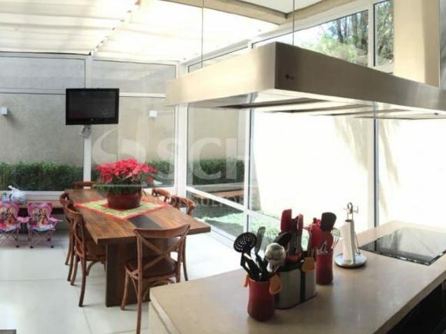 Casa em Comdominio à Venda no Brooklin Velho 321 m²