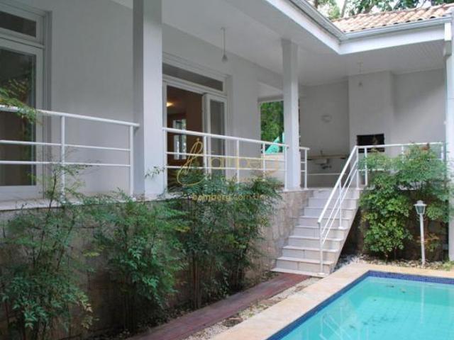 CASA EM CONDO FECHADO ALTO DA BOA VISTA 4 SUITES JARDIM PISCINA 8 VAGAS