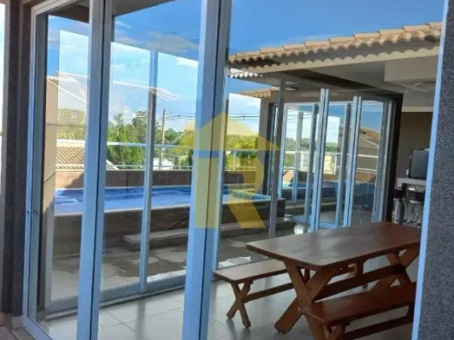 Casa em condomínio: 4 suítes, piscina aquecida e muito mais no Parque Residencial Damha IV, São José