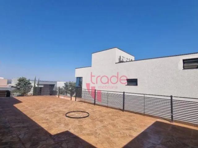 Casa em Condomínio com 03 Quartos para Alugar no Bairro Vila do Golf em Ribeirão Preto com Quintal