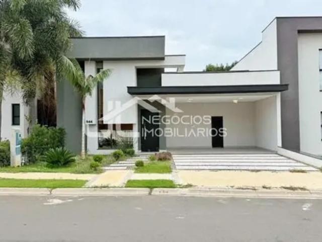Casa em Condomínio com 3 Quarto s e 5 banheiro s para Alugar, 230 m² por R$ 18000 / Mês