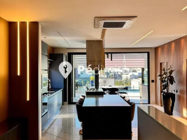 Casa em condomínio com 4 suíte à venda em Arujá
