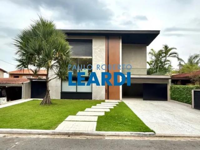 Casa em condomínio alphaville sp