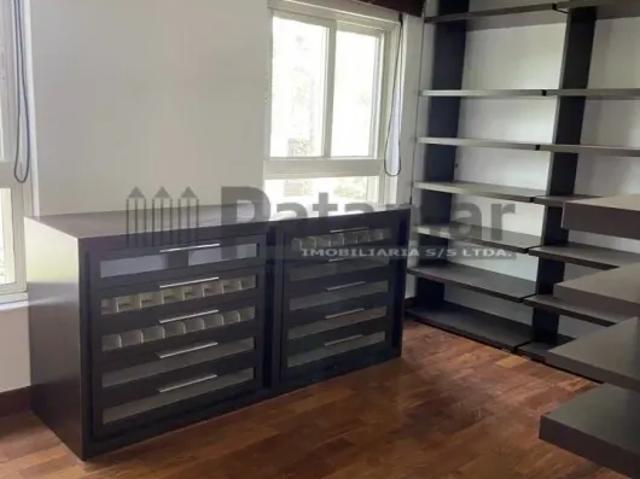Casa em condomínio de alto padrão