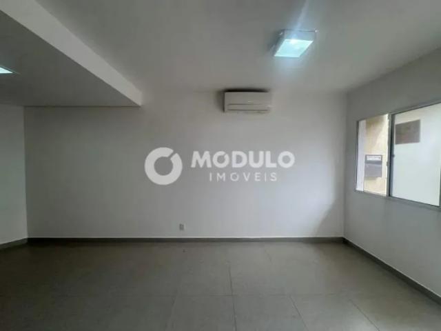 Casa em condomínio disponivel para locação no bairro Morada da Colina