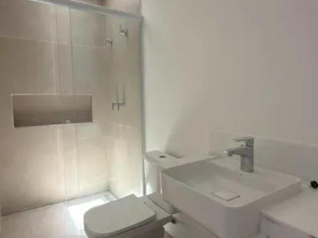 Casa em Condomínio em Juquehy com 4 Suítes à 400m da praia