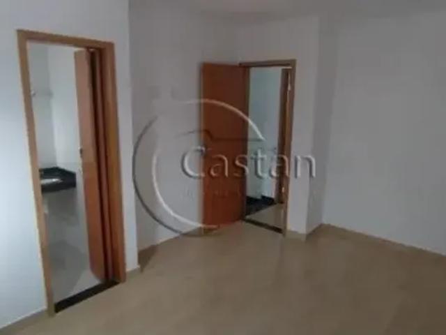 Casa em condomínio fechado com 2 suítes na penha!