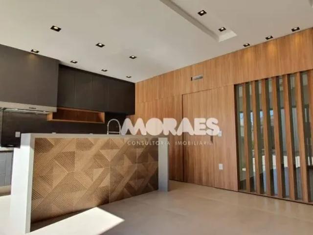 Casa em Condomínio Fechado com 4 suítes, 4 vagas para alugar, 300 m² por R$ 17.000/mês Condomínio