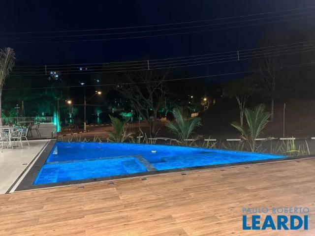 Casa em condomínio jardim imperial hills 3 sp