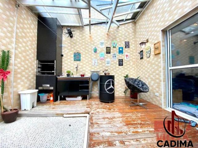 Casa em condomínio para venda com três dormitórios na Vila Alpina!