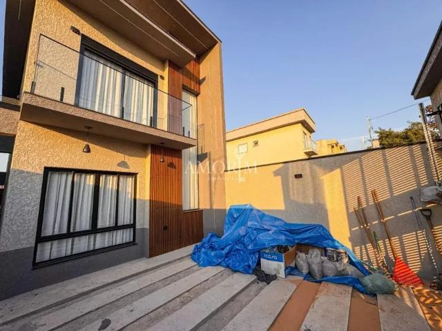 Casa em condomínio à venda com 3 suítes jacuzzi e 2 vagas de garagem