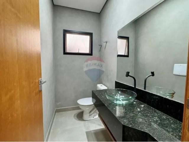 Casa em Condomínio à Venda em Sorocaba SP, Bairro Cajuru do Sul: 3 Quartos, 1 Suíte, 2 Salas, 3 Banh
