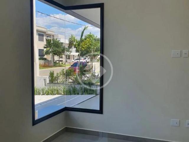 Casa em Condomínio556