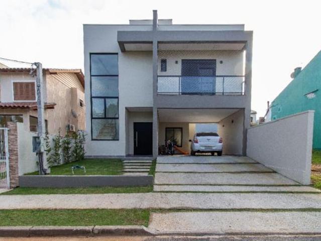 Casa em condomínio 3 dorm no bairro Mario Quintana em Porto Alegre