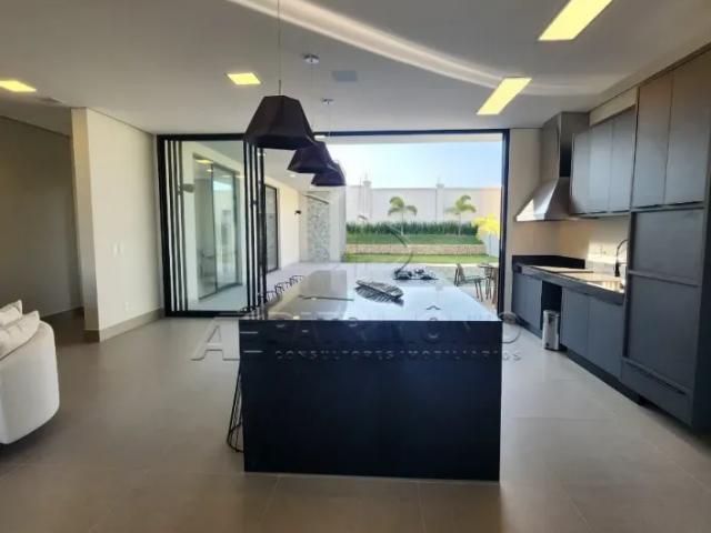 Casa em condominio, 3 dormitório s Bairro Alphaville Nova Esplanada 3