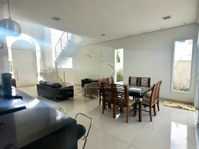 Casa em condominio, 3 dormitório s Bairro Alphaville Nova Esplanada 1
