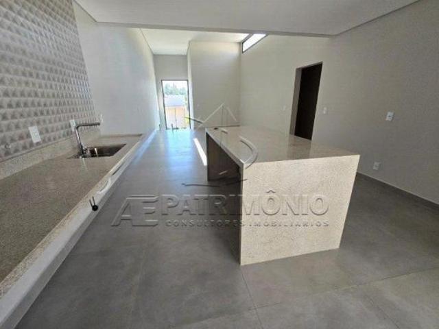 CASA EM CONDOMINIO, 3 Dormitório s Bairro Sun Lake