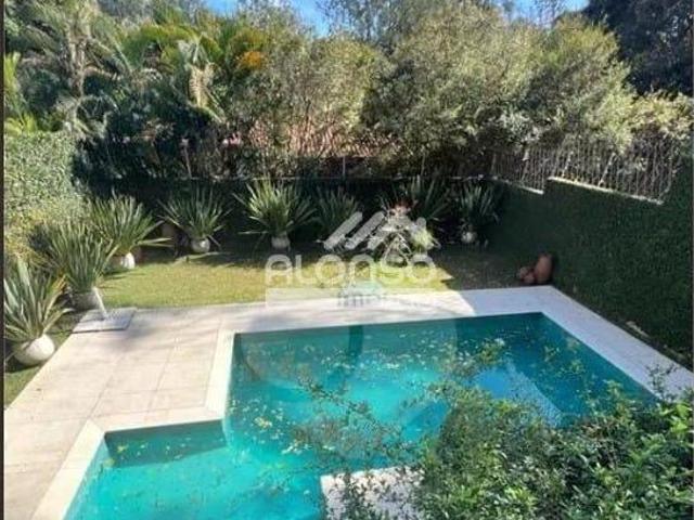 Casa em Condomínio, 3 dormitórios, 420 m², em Fazenda Morumbi