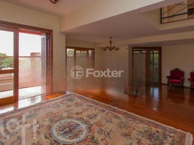 Casa em Condomínio, 3 dormitórios, 460.61 m², em Jardim Carvalho