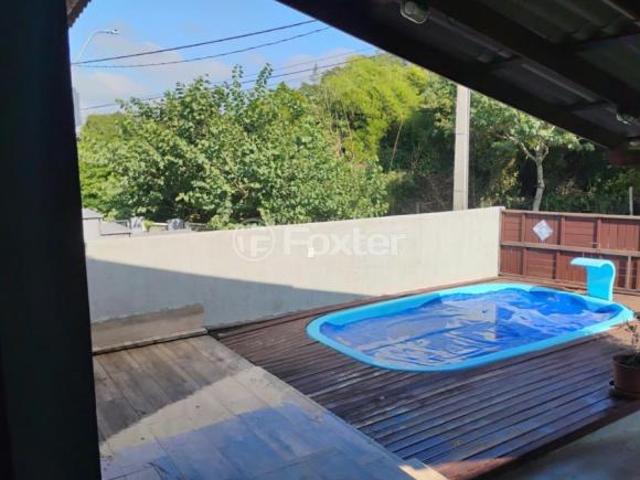 Casa em Condomínio, 3 dormitórios, 60 m², em Lomba do Pinheiro