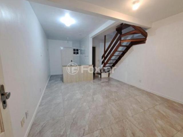 Casa em Condomínio, 3 dormitórios, 60 m², em Rua Brasil