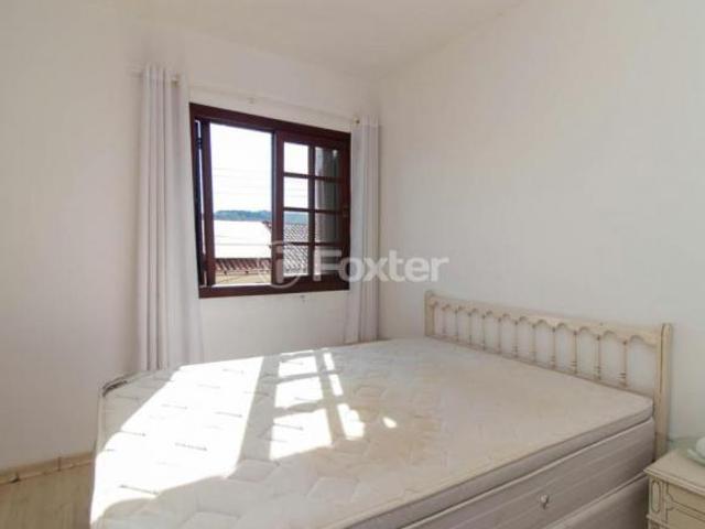 Casa em Condomínio, 3 dormitórios, 60 m², em Vila Nova