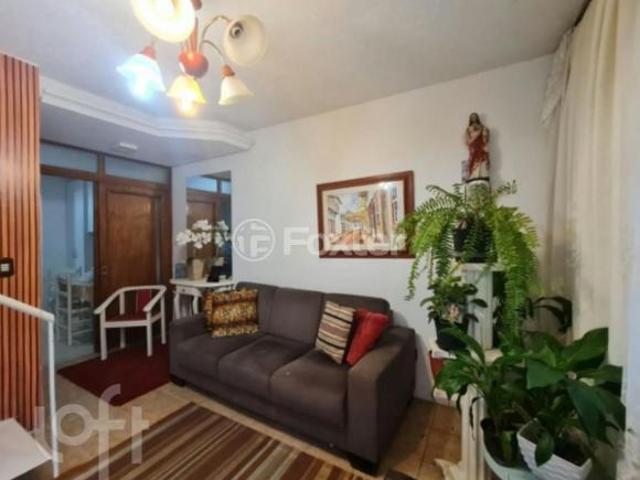 Casa em Condomínio, 3 dormitórios, 73.27 m², em Teresópolis