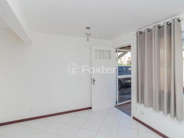 Casa em Condomínio, 3 dormitórios, 72.31 m², em Sarandi