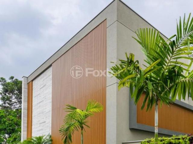 Casa em Condomínio, 3 dormitórios, 739.56 m², em Brooklin Paulista