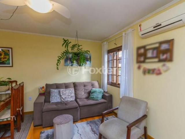 Casa em Condomínio, 3 dormitórios, 79 m², em Vila Nova