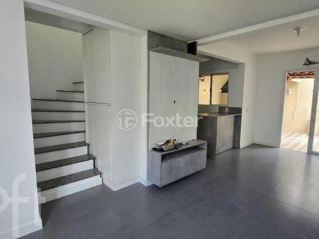 Casa em Condomínio, 3 dormitórios, 87 m², em Vila Nova