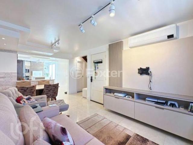Casa em Condomínio, 3 dormitórios, 84.86 m², em Humaitá