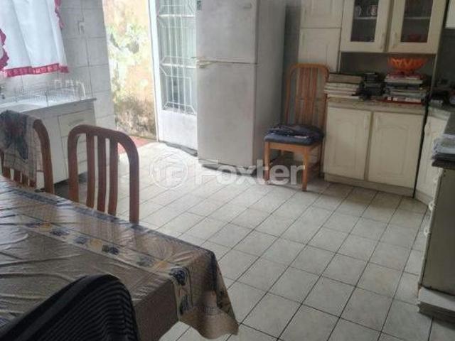 Casa em Condomínio, 3 dormitórios, 85 m², em Cristal