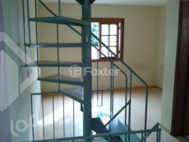 Casa em Condomínio, 3 dormitórios, 89.9 m², em Teresópolis