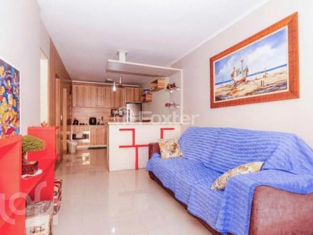 Casa em Condomínio, 3 dormitórios, 96 m², em Partenon