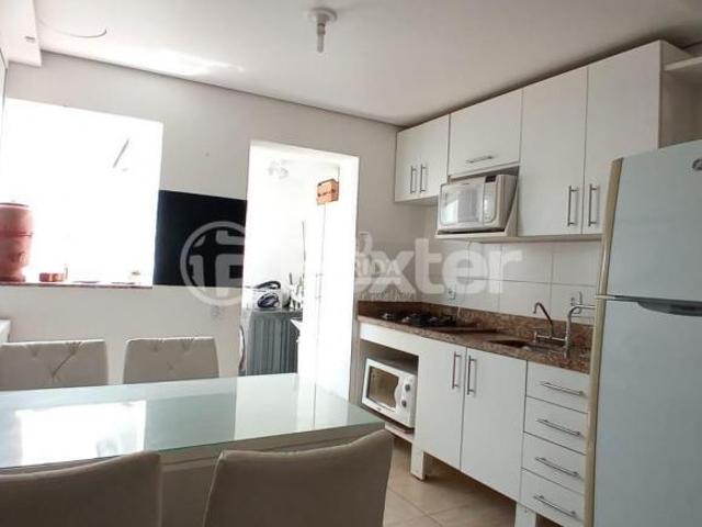 Casa em Condomínio, 3 dormitórios, 98.35 m², em Cavalhada