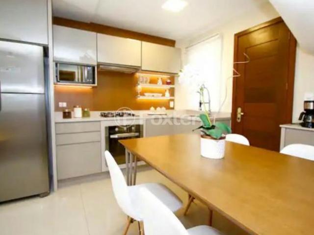 Casa em Condomínio, 3 dormitórios, 103.8 m², em Sesi