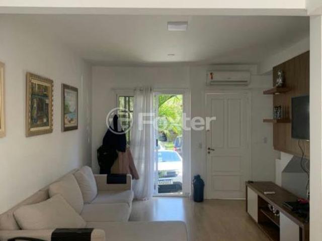 Casa em Condomínio, 3 dormitórios, 104.25 m², em Morro Santana