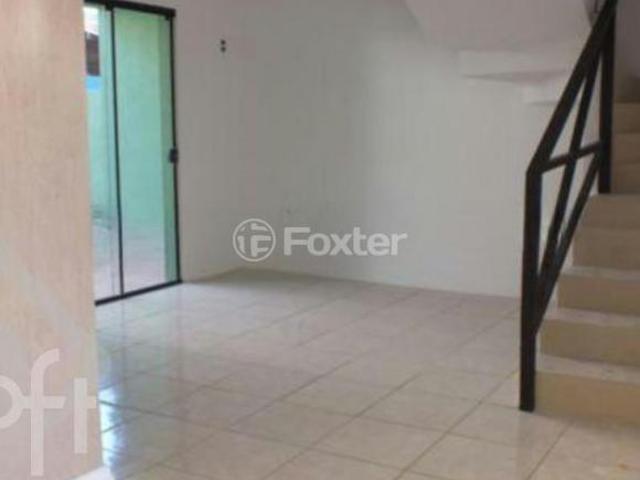 Casa em Condomínio, 3 dormitórios, 110.12 m², em Cavalhada