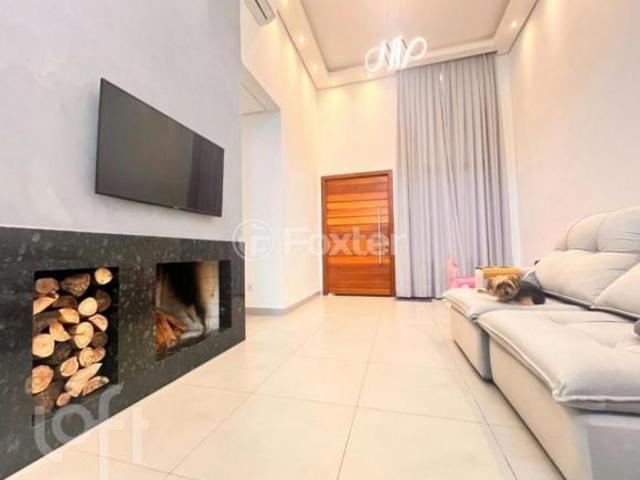 Casa em Condomínio, 3 dormitórios, 110 m², em Hípica