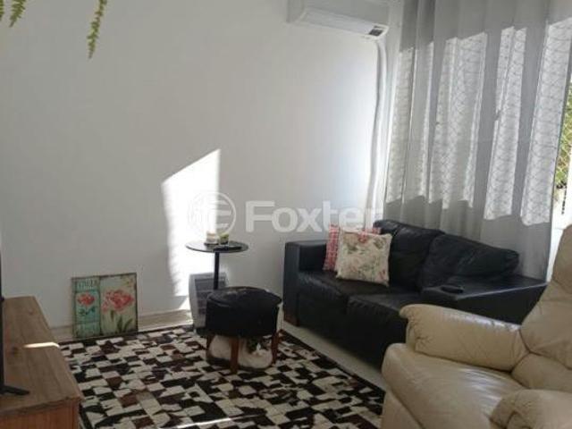 Casa em Condomínio, 3 dormitórios, 116.36 m², em Cristal