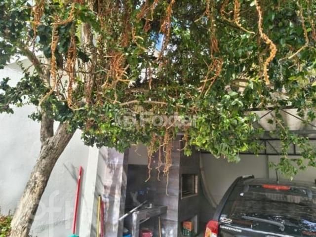 Casa em Condomínio, 3 dormitórios, 116 m², em Cristal