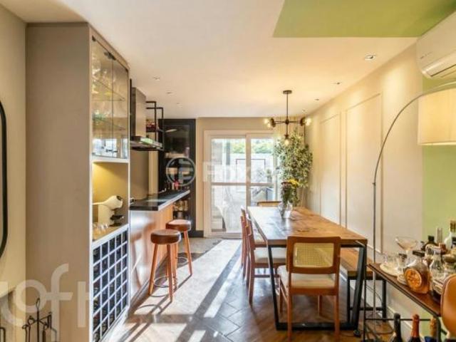 Casa em Condomínio, 3 dormitórios, 120.02 m², em Vila Nova