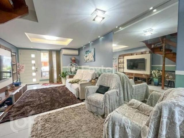 Casa em Condomínio, 3 dormitórios, 120.98 m², em Cavalhada