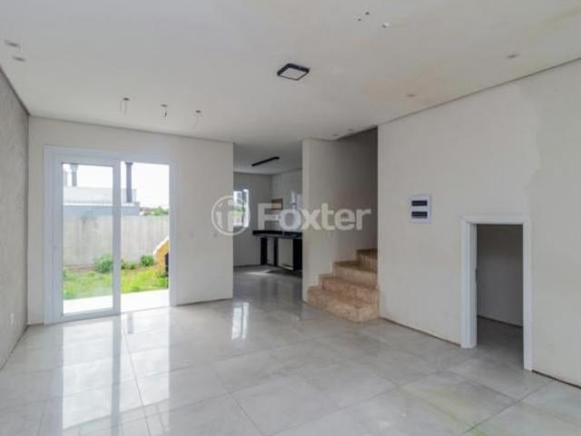Casa em Condomínio, 3 dormitórios, 121 m², em Mário Quintana