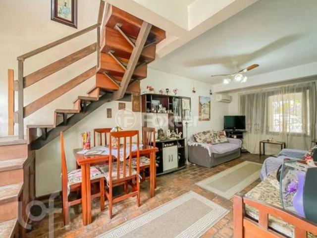 Casa em Condomínio, 3 dormitórios, 122.08 m², em Cavalhada