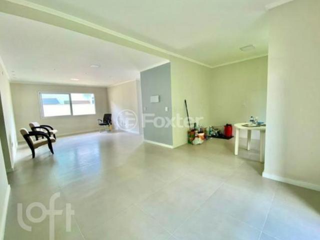 Casa em Condomínio, 3 dormitórios, 123 m², em Hípica